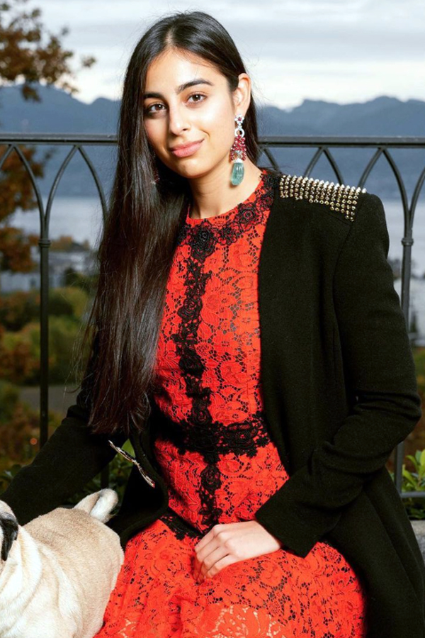 ఉగాండాలో అరెస్టయిన బిలియనీర్‌ కూతురు (ఫోటోలు) | Billionaire Pankaj Oswal's Daughter Vasundhara ...